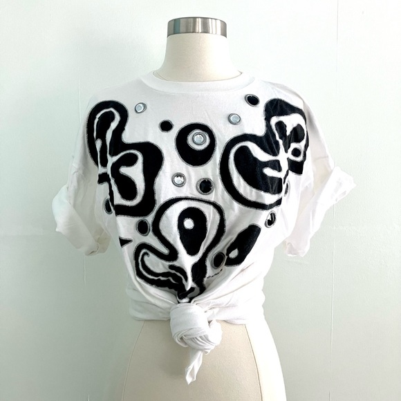 Vintage | Tops | Vintage 9s White Black Silver Puff Paint Abstract Art ...